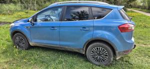 Blue Ford Kuga 2009 in Daugavpils, with an engine capacity of 2.00 L and mileage of 251 thousand km for 4000 €, photo 5 on AUTOMOTO.COM.LV