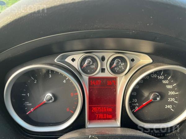 Blue Ford Kuga 2009 in Jekabpils, with an engine capacity of 2.00 L and mileage of 286 thousand km for 4500 €, photo 3 on AUTOMOTO.COM.LV