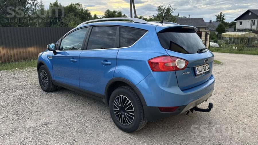 Zils Ford Kuga 2009 Rēzekne, ar dzinēja tilpumu 2.00 L un nobraukumu 252 tūkst. km par 4650 €, foto 4 vietnē AUTOMOTO.COM.LV
