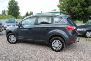 Blue Ford Kuga 2009 in Daugavpils, with an engine capacity of 2.00 L and mileage of 275 thousand km for 5590 €, photo 5 on AUTOMOTO.COM.LV