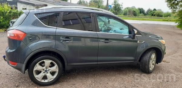Zils Ford Kuga 2009 Jelgava, ar dzinēja tilpumu 2.00 L un nobraukumu 272 tūkst. km par 4700 €, foto 4 vietnē AUTOMOTO.COM.LV