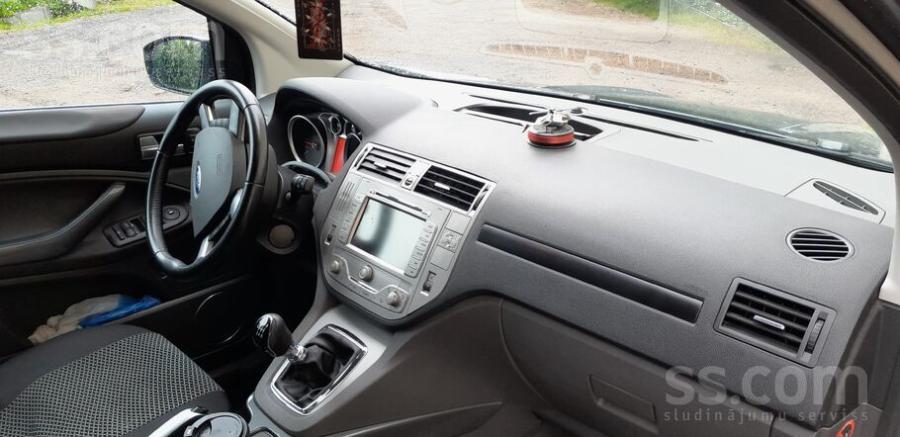 Zils Ford Kuga 2009 Jelgava, ar dzinēja tilpumu 2.00 L un nobraukumu 272 tūkst. km par 4700 €, foto 7 vietnē AUTOMOTO.COM.LV
