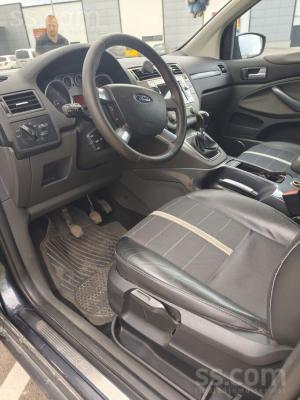 Blue Ford Kuga 2009 in Jelgava, with an engine capacity of 2.00 L and mileage of 237 thousand km for 3800 €, photo 7 on AUTOMOTO.COM.LV