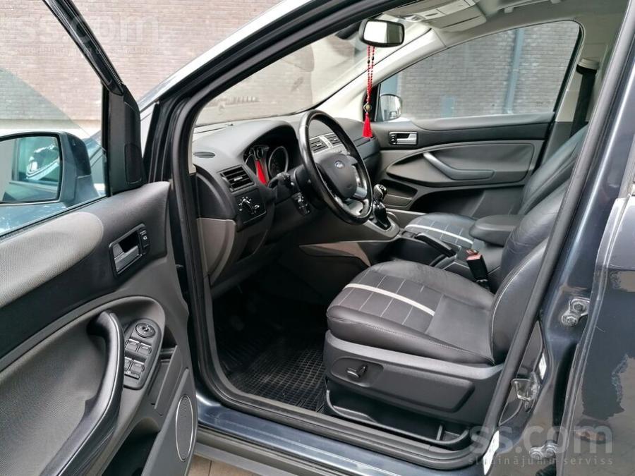 Blue Ford Kuga 2009 in Daugavpils, with an engine capacity of 2.00 L and mileage of 0 thousand km for 5250 €, photo 22 on AUTOMOTO.COM.LV