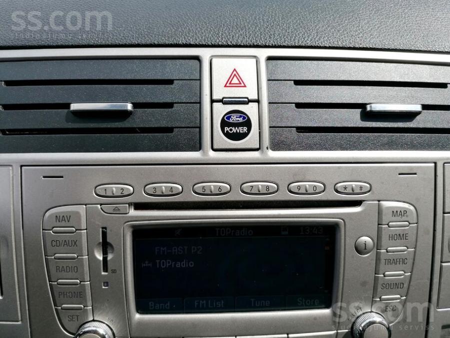 Blue Ford Kuga 2009 in Daugavpils, with an engine capacity of 2.00 L and mileage of 0 thousand km for 5250 €, photo 25 on AUTOMOTO.COM.LV