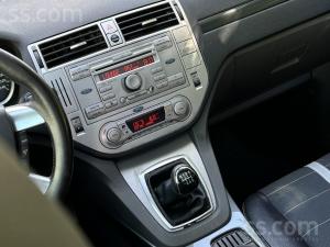 Zils Ford Kuga 2009 Cēsis, ar dzinēja tilpumu 2.00 L un nobraukumu 259 tūkst. km par 4600 €, foto 12 vietnē AUTOMOTO.COM.LV