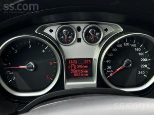 Zils Ford Kuga 2009 Cēsis, ar dzinēja tilpumu 2.00 L un nobraukumu 259 tūkst. km par 4600 €, foto 25 vietnē AUTOMOTO.COM.LV