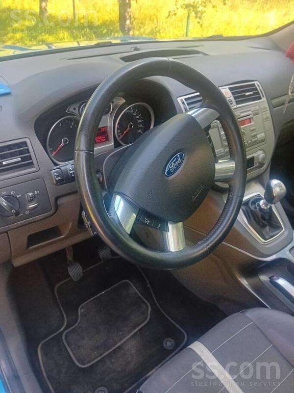 Blue Ford Kuga 2009 in Kuldiga, with an engine capacity of 2.00 L and mileage of 342 thousand km for 5900 €, photo 9 on AUTOMOTO.COM.LV