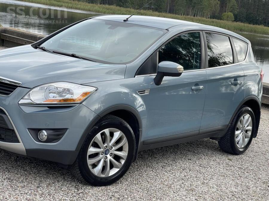 Zils Ford Kuga 2009 Jūrmala, ar dzinēja tilpumu 2.00 L un nobraukumu 0 tūkst. km par 5250 €, foto 14 vietnē AUTOMOTO.COM.LV