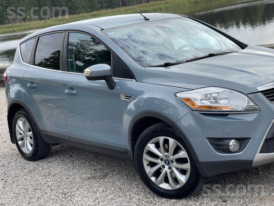 Zils Ford Kuga 2009 Jūrmala, ar dzinēja tilpumu 2.00 L un nobraukumu 0 tūkst. km par 5250 €, foto 20 vietnē AUTOMOTO.COM.LV
