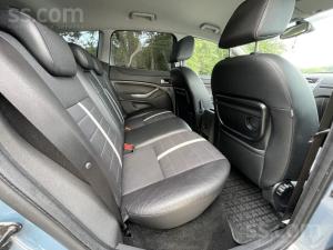 Zils Ford Kuga 2009 Jūrmala, ar dzinēja tilpumu 2.00 L un nobraukumu 0 tūkst. km par 5250 €, foto 26 vietnē AUTOMOTO.COM.LV