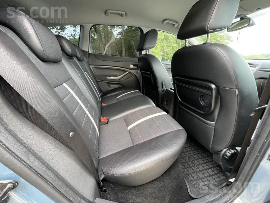 Zils Ford Kuga 2009 Jūrmala, ar dzinēja tilpumu 2.00 L un nobraukumu 0 tūkst. km par 5250 €, foto 26 vietnē AUTOMOTO.COM.LV
