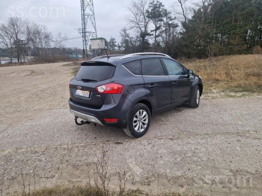 Zils Ford Kuga 2010 Liepāja, ar dzinēja tilpumu 2.00 L un nobraukumu 236 tūkst. km par 4750 €, foto 3 vietnē AUTOMOTO.COM.LV