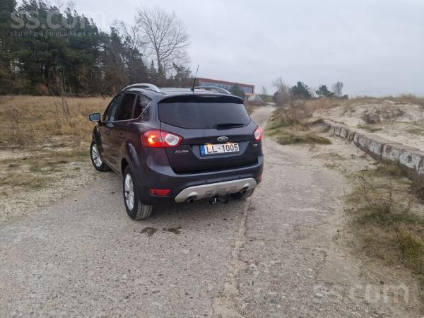 Zils Ford Kuga 2010 Liepāja, ar dzinēja tilpumu 2.00 L un nobraukumu 236 tūkst. km par 4750 €, foto 9 vietnē AUTOMOTO.COM.LV