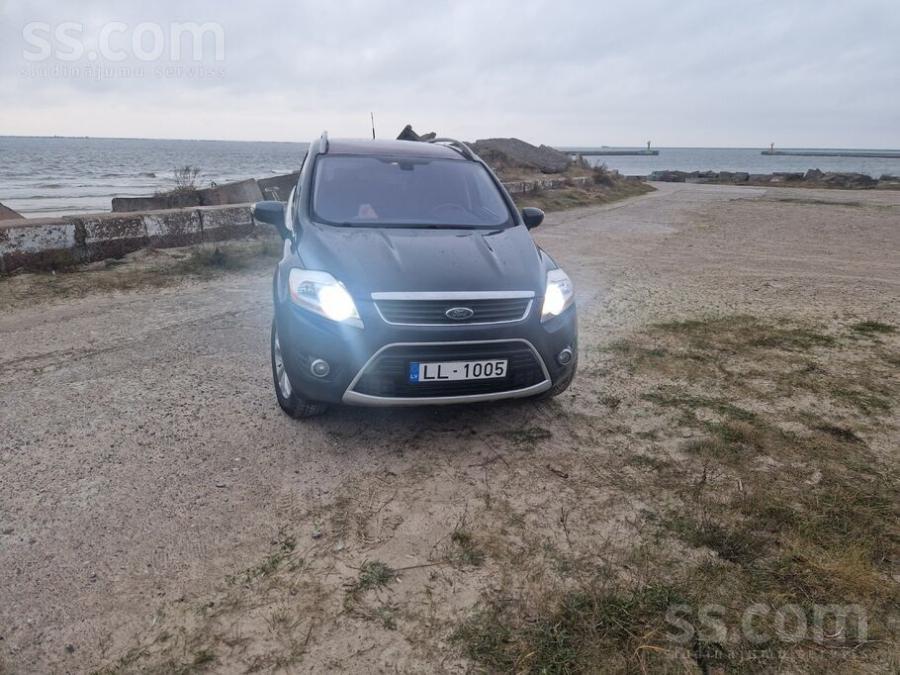 Zils Ford Kuga 2010 Liepāja, ar dzinēja tilpumu 2.00 L un nobraukumu 236 tūkst. km par 4750 €, foto 20 vietnē AUTOMOTO.COM.LV