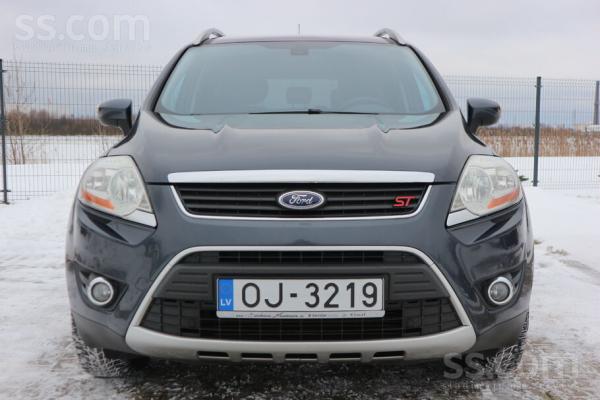 Zils Ford Kuga 2010 Rīga, ar dzinēja tilpumu 2.00 L un nobraukumu 238 tūkst. km par 5350 €, foto 3 vietnē AUTOMOTO.COM.LV