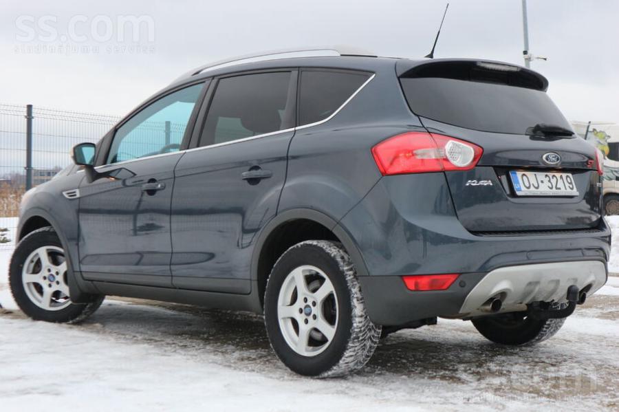 Zils Ford Kuga 2010 Rīga, ar dzinēja tilpumu 2.00 L un nobraukumu 238 tūkst. km par 5350 €, foto 10 vietnē AUTOMOTO.COM.LV