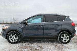 Zils Ford Kuga 2010 Rīga, ar dzinēja tilpumu 2.00 L un nobraukumu 238 tūkst. km par 5350 €, foto 12 vietnē AUTOMOTO.COM.LV