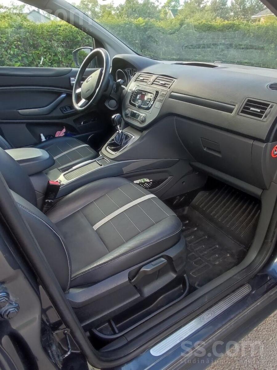 Zils Ford Kuga 2010 Liepāja, ar dzinēja tilpumu 2.00 L un nobraukumu 234 tūkst. km par 5300 €, foto 7 vietnē AUTOMOTO.COM.LV