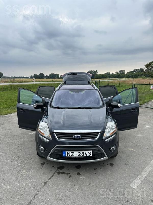 Zils Ford Kuga 2010 Bauska, ar dzinēja tilpumu 2.00 L un nobraukumu 260 tūkst. km par 6300 €, foto 7 vietnē AUTOMOTO.COM.LV