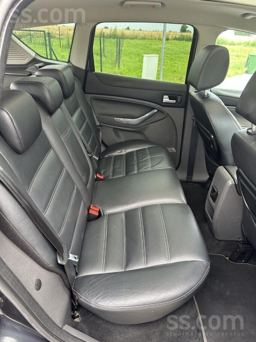Zils Ford Kuga 2010 Bauska, ar dzinēja tilpumu 2.00 L un nobraukumu 260 tūkst. km par 6300 €, foto 18 vietnē AUTOMOTO.COM.LV