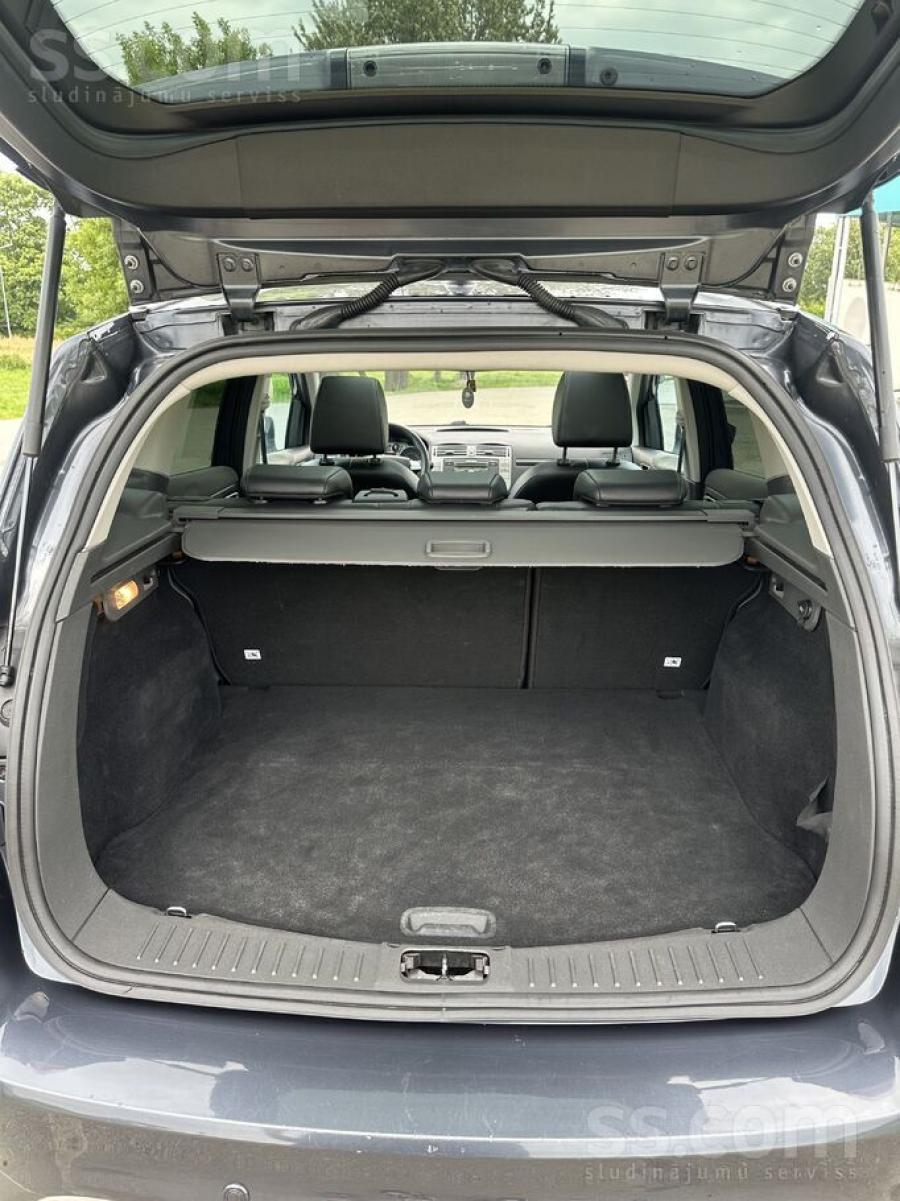 Zils Ford Kuga 2010 Bauska, ar dzinēja tilpumu 2.00 L un nobraukumu 260 tūkst. km par 6300 €, foto 23 vietnē AUTOMOTO.COM.LV