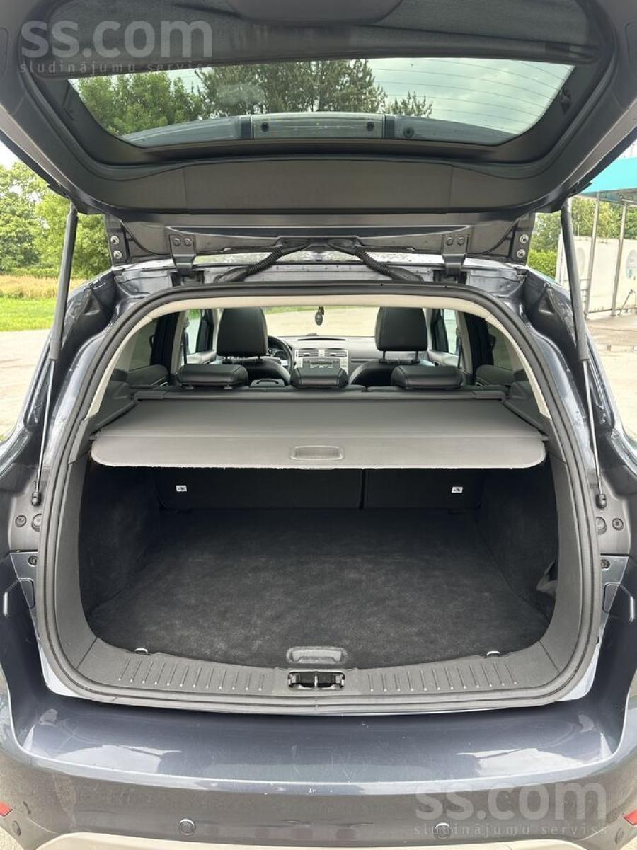 Zils Ford Kuga 2010 Bauska, ar dzinēja tilpumu 2.00 L un nobraukumu 260 tūkst. km par 6300 €, foto 24 vietnē AUTOMOTO.COM.LV