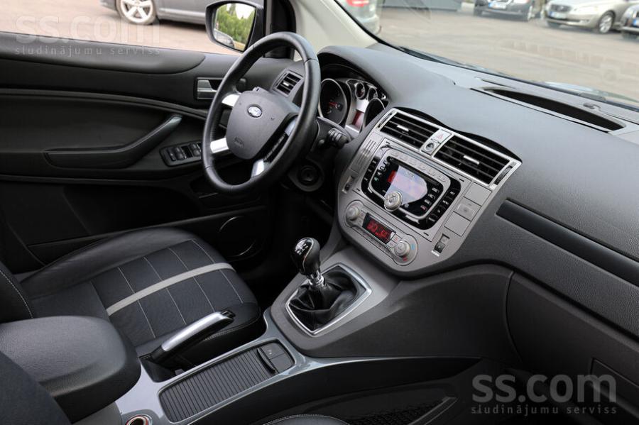 Blue Ford Kuga 2011 in Jelgava, with an engine capacity of 2.00 L and mileage of 0 thousand km for 6990 €, photo 13 on AUTOMOTO.COM.LV