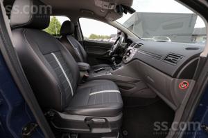 Blue Ford Kuga 2011 in Jelgava, with an engine capacity of 2.00 L and mileage of 0 thousand km for 6990 €, photo 14 on AUTOMOTO.COM.LV