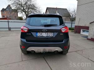 Zils Ford Kuga 2011 Daugavpils, ar dzinēja tilpumu 2.00 L un nobraukumu 0 tūkst. km par 5550 €, foto 8 vietnē AUTOMOTO.COM.LV