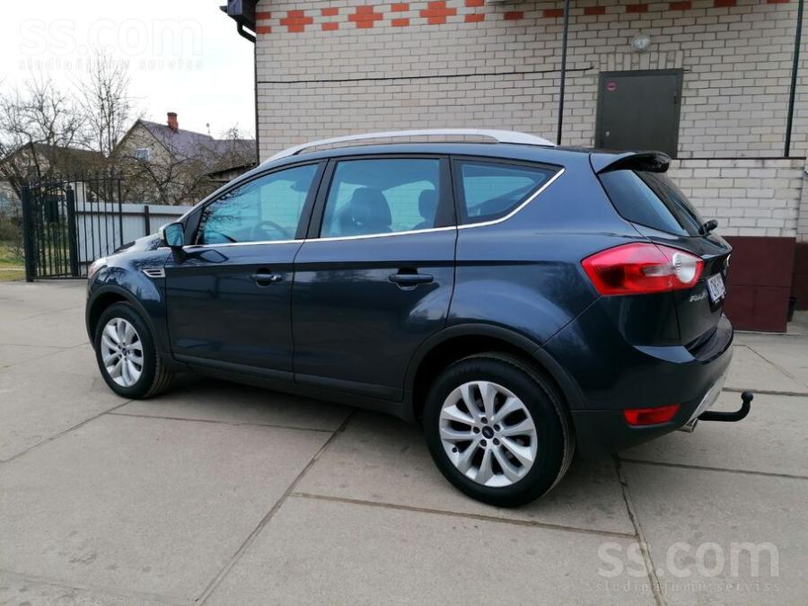 Zils Ford Kuga 2011 Daugavpils, ar dzinēja tilpumu 2.00 L un nobraukumu 0 tūkst. km par 5550 €, foto 10 vietnē AUTOMOTO.COM.LV