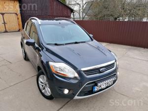 Zils Ford Kuga 2011 Daugavpils, ar dzinēja tilpumu 2.00 L un nobraukumu 0 tūkst. km par 5550 €, foto 11 vietnē AUTOMOTO.COM.LV