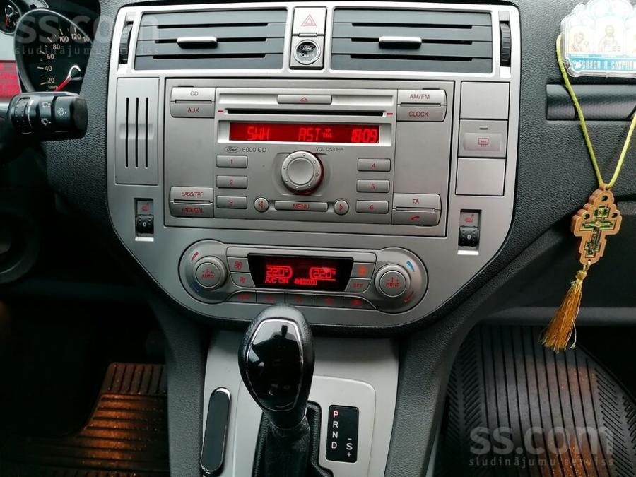 Zils Ford Kuga 2011 Daugavpils, ar dzinēja tilpumu 2.00 L un nobraukumu 0 tūkst. km par 5550 €, foto 23 vietnē AUTOMOTO.COM.LV