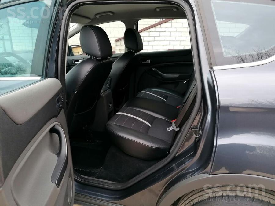 Zils Ford Kuga 2011 Daugavpils, ar dzinēja tilpumu 2.00 L un nobraukumu 0 tūkst. km par 5550 €, foto 28 vietnē AUTOMOTO.COM.LV