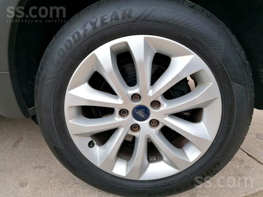 Zils Ford Kuga 2011 Daugavpils, ar dzinēja tilpumu 2.00 L un nobraukumu 0 tūkst. km par 5550 €, foto 35 vietnē AUTOMOTO.COM.LV