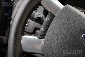 Zils Ford Kuga 2011 Jelgava, ar dzinēja tilpumu 2.00 L un nobraukumu 0 tūkst. km par 6990 €, foto 19 vietnē AUTOMOTO.COM.LV