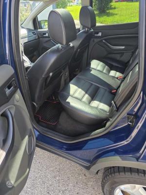 Blue Ford Kuga 2011 in Siauliai, with an engine capacity of 2.00 L and mileage of 266 thousand km for 4600 €, photo 12 on AUTOMOTO.COM.LV