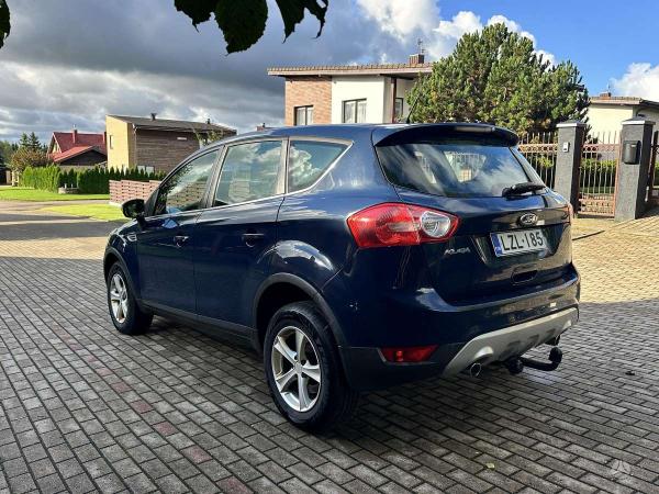 Ford Kuga 2011 in Klaipeda on AUTOMOTO.COM.LV Blue Ford Kuga 2011 in Klaipeda, with an engine capacity of 2.00 L and mileage of 298 thousand km for 5200 €, photo 5 on AUTOMOTO.COM.LV