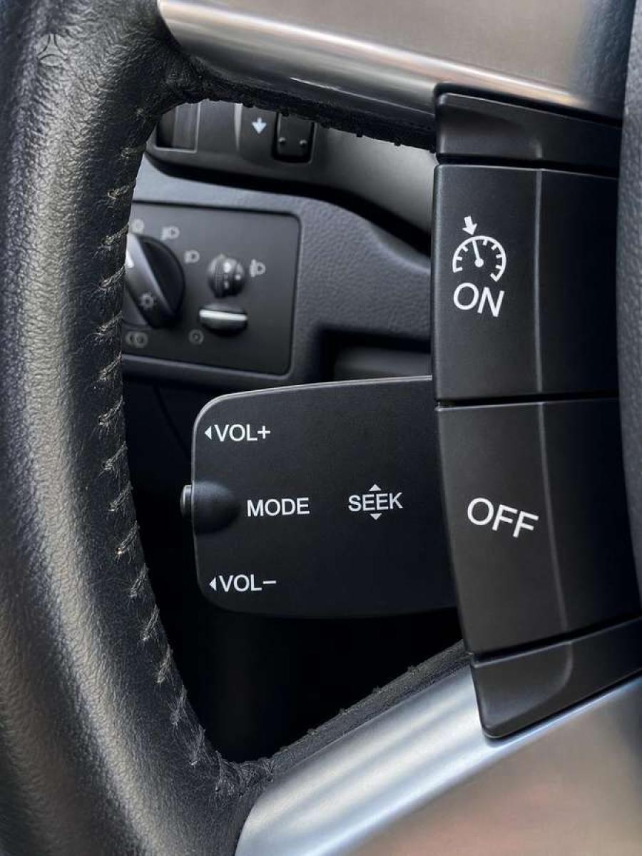 Zils Ford Kuga 2011 Klaipėda, ar dzinēja tilpumu 2.00 L un nobraukumu 298 tūkst. km par 5200 €, foto 17 vietnē AUTOMOTO.COM.LV
