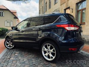 Zils Ford Kuga 2013 Cēsis, ar dzinēja tilpumu 2.00 L un nobraukumu 0 tūkst. km par 9650 €, foto 9 vietnē AUTOMOTO.COM.LV