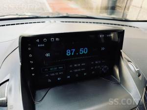 Zils Ford Kuga 2013 Cēsis, ar dzinēja tilpumu 2.00 L un nobraukumu 0 tūkst. km par 9650 €, foto 19 vietnē AUTOMOTO.COM.LV