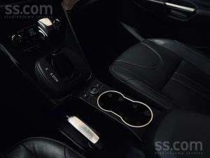 Zils Ford Kuga 2013 Cēsis, ar dzinēja tilpumu 2.00 L un nobraukumu 0 tūkst. km par 9650 €, foto 24 vietnē AUTOMOTO.COM.LV