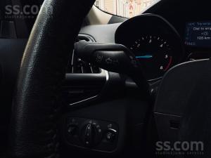 Zils Ford Kuga 2013 Cēsis, ar dzinēja tilpumu 2.00 L un nobraukumu 0 tūkst. km par 9650 €, foto 28 vietnē AUTOMOTO.COM.LV