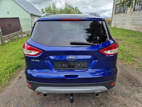 Blue Ford Kuga 2014 in Alytus, with an engine capacity of 2.00 L and mileage of 200 thousand km for 7250 €, photo 6 on AUTOMOTO.COM.LV