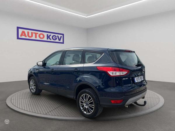 Blue Ford Kuga 2014 in Kaunas, with an engine capacity of 1.60 L and mileage of 245 thousand km for 7999 €, photo 3 on AUTOMOTO.COM.LV