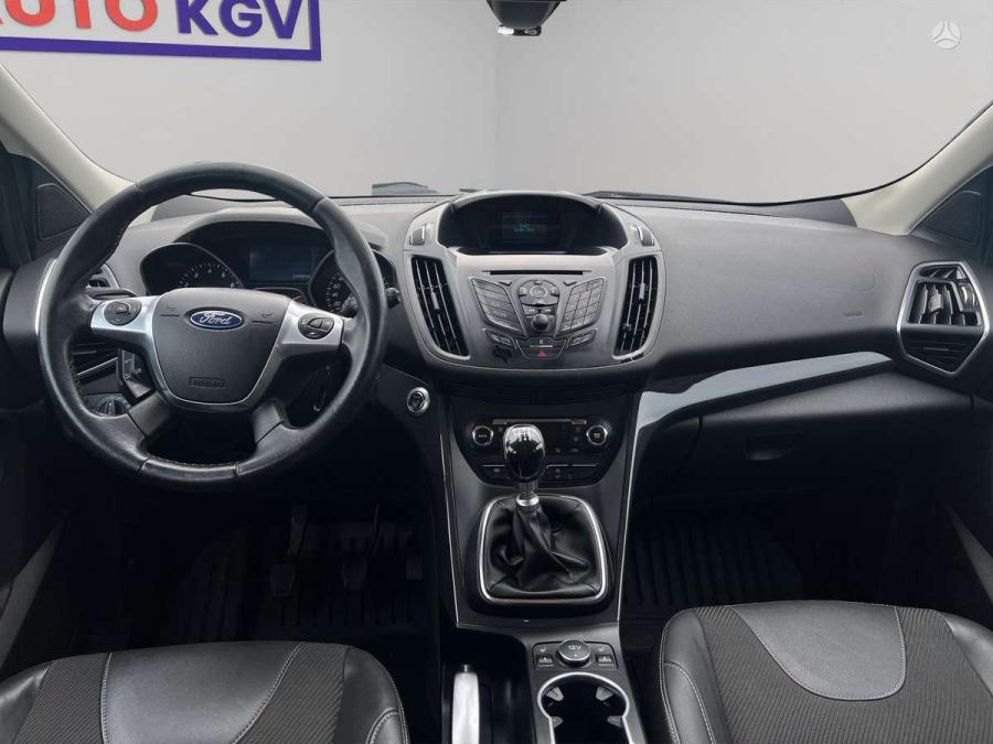 Blue Ford Kuga 2014 in Kaunas, with an engine capacity of 1.60 L and mileage of 245 thousand km for 7999 €, photo 13 on AUTOMOTO.COM.LV