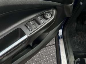 Blue Ford Kuga 2014 in Kaunas, with an engine capacity of 1.60 L and mileage of 245 thousand km for 7999 €, photo 14 on AUTOMOTO.COM.LV