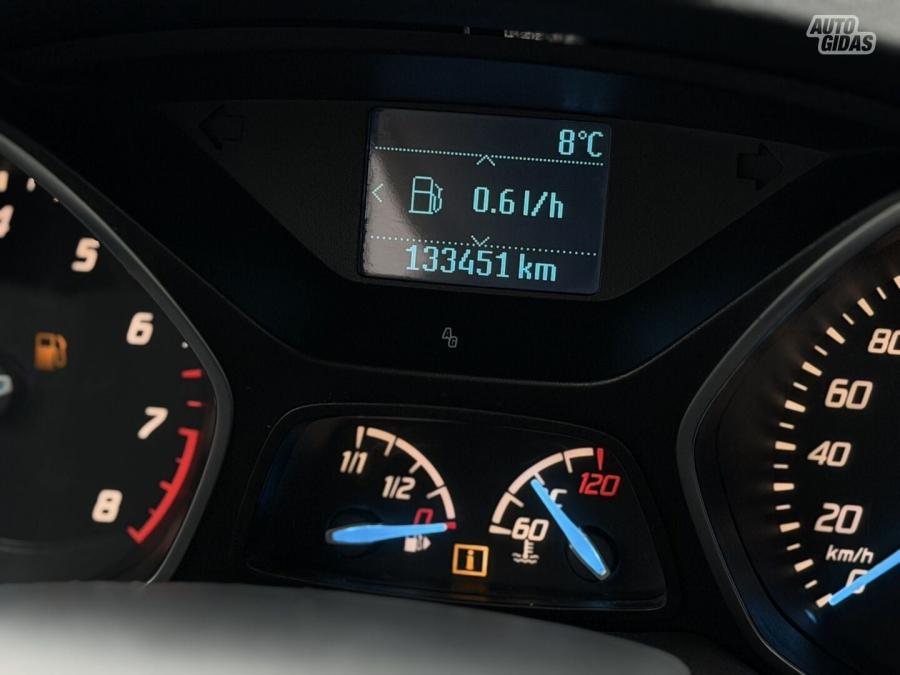 Zils Ford Kuga 2014 Rokiškis, ar dzinēja tilpumu 1.60 L un nobraukumu 133 tūkst. km par 3850 €, foto 36 vietnē AUTOMOTO.COM.LV