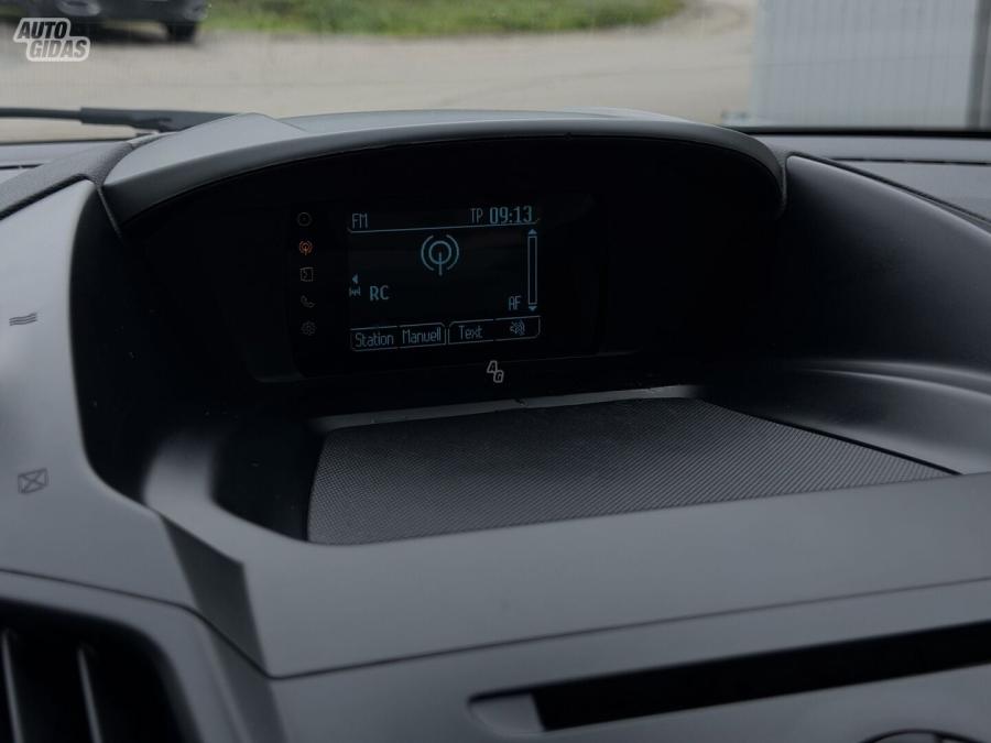 Zils Ford Kuga 2014 Rokiškis, ar dzinēja tilpumu 1.60 L un nobraukumu 133 tūkst. km par 3850 €, foto 38 vietnē AUTOMOTO.COM.LV