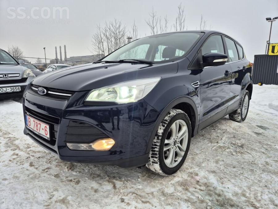 Zils Ford Kuga 2015 Liepāja, ar dzinēja tilpumu 1.50 L un nobraukumu 202 tūkst. km par 7700 €, foto 1 vietnē AUTOMOTO.COM.LV